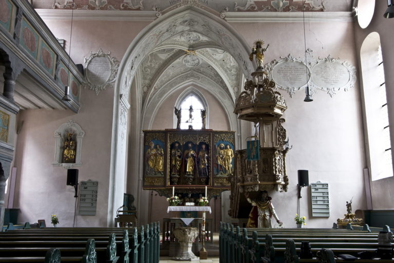 - Evang.-Luth. Kirchengemeinde St. Peter und Paul Erlangen-Bruck